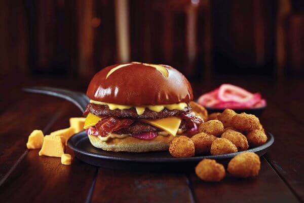 Haus Burger Harmony - Flavor & The Menu