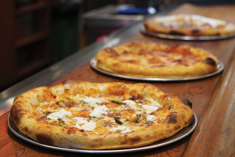 Flavor in Focus: In Pizza We Crust - Flavor & The Menu