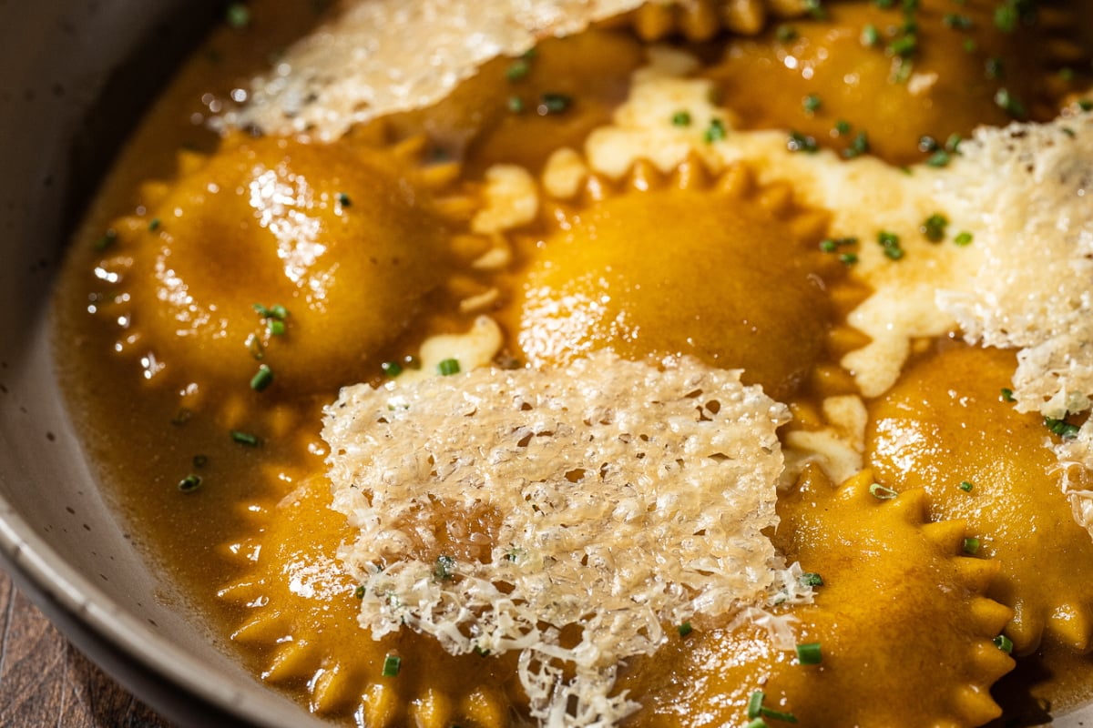 French Onion With a Vegetarian Twist - Flavor & The Menu